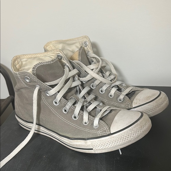 Converse | Shoes | Converse Beige Hightop Sneakers | Poshmark